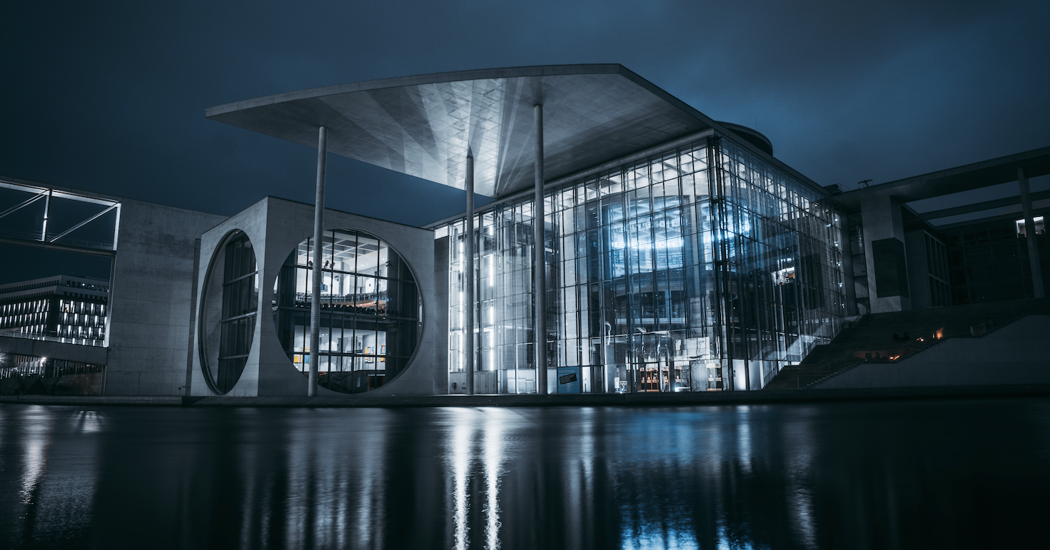 Depend on Data Centers for Futuristic Real Estate Exposure | Advisorpedia