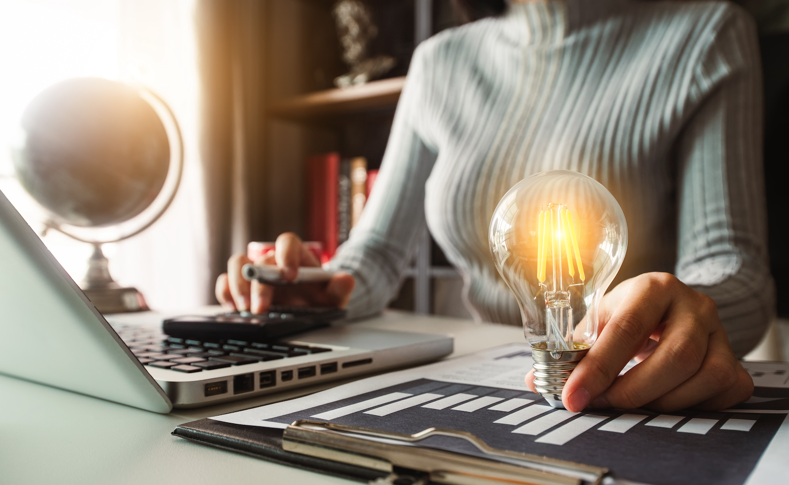 Understanding the Impact of Interest Rate Changes on Investment ...
