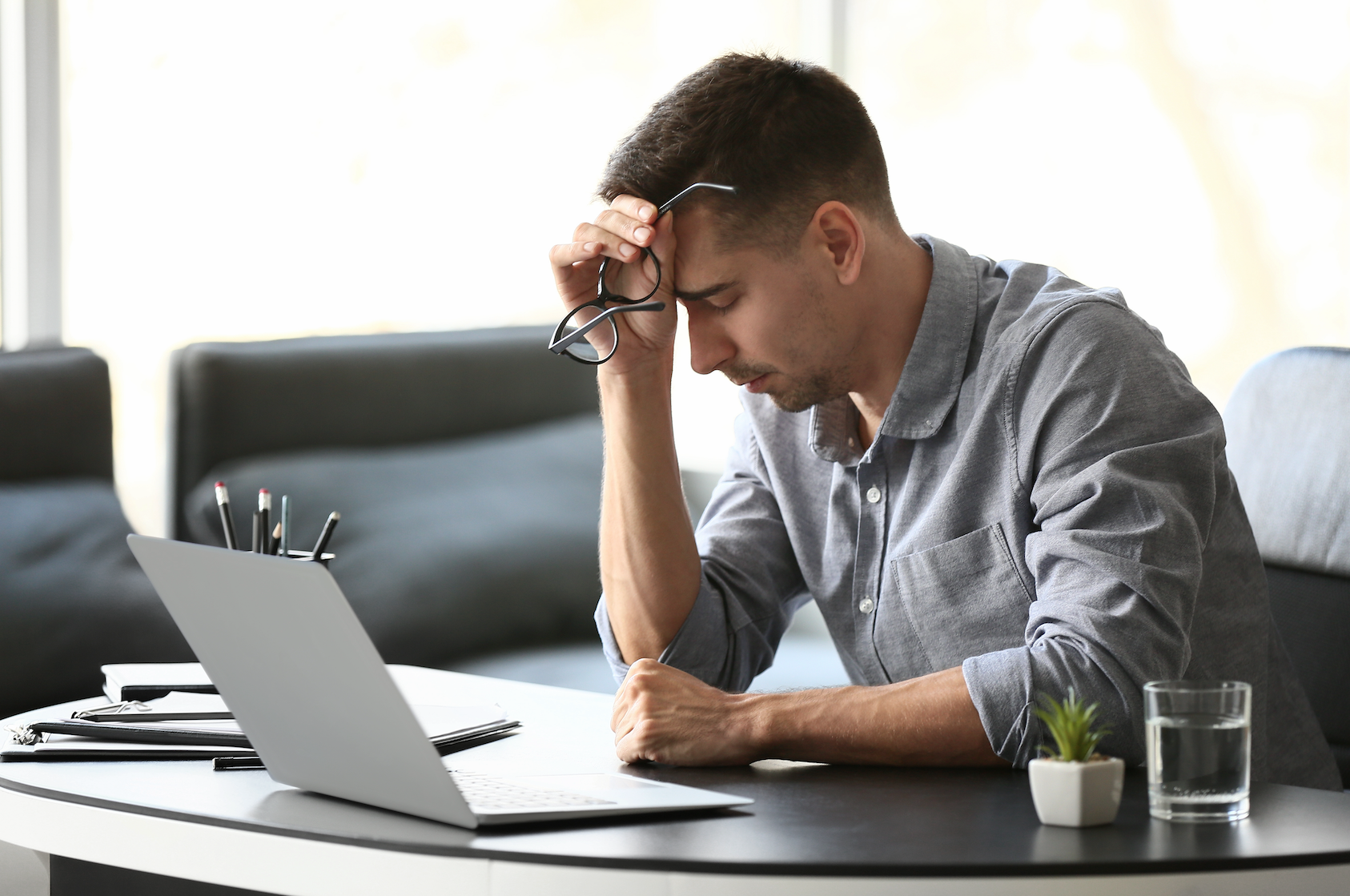 When a Tough Week Becomes a Toxic Job: 12 Signs It’s More Than Just a ...