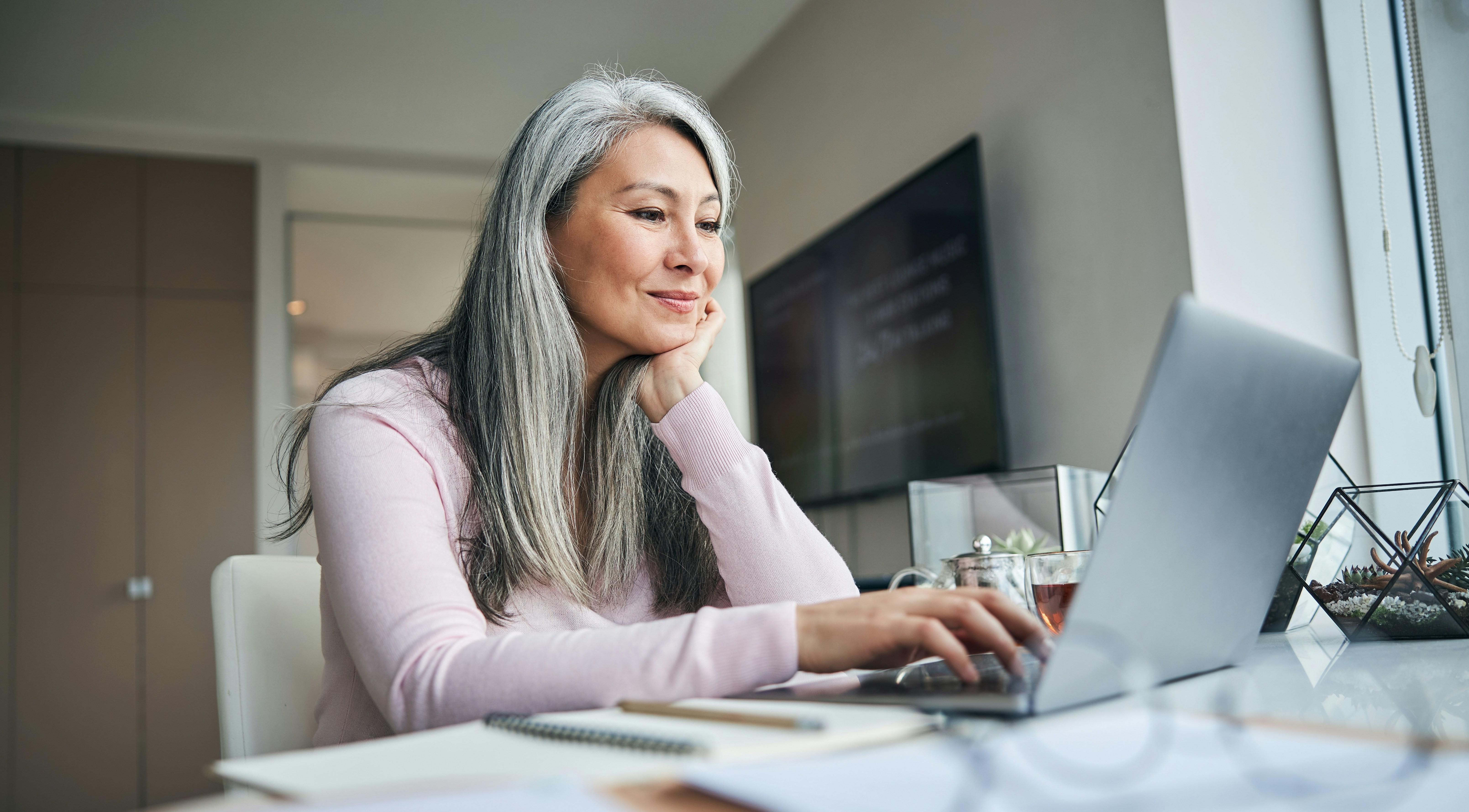 The “First-Class” Communication Strategy That Turns Top Clients Into ...