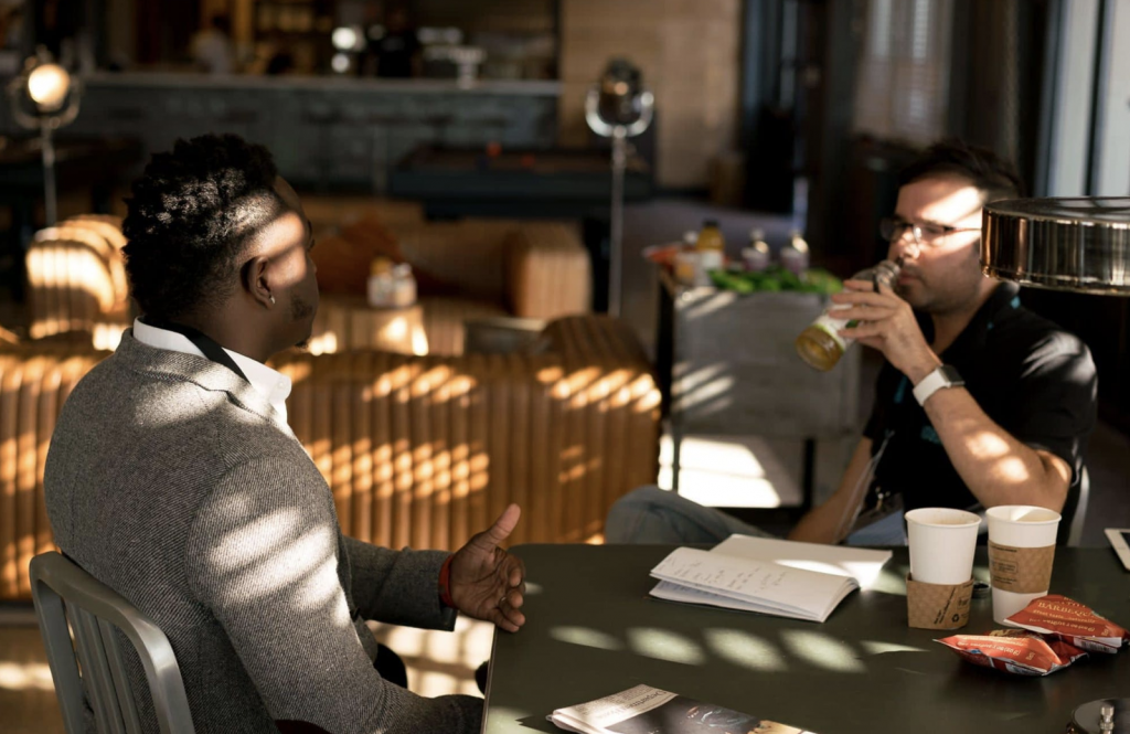 5 Verbal Cues That Will Strengthen Any Business Relationship | Advisorpedia